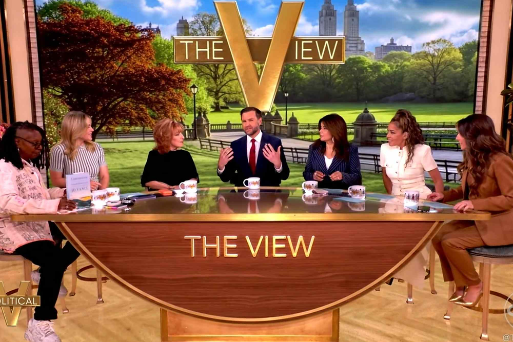 Multiple The View Studio Audience Members Refuse to Applaud JD Vance ...