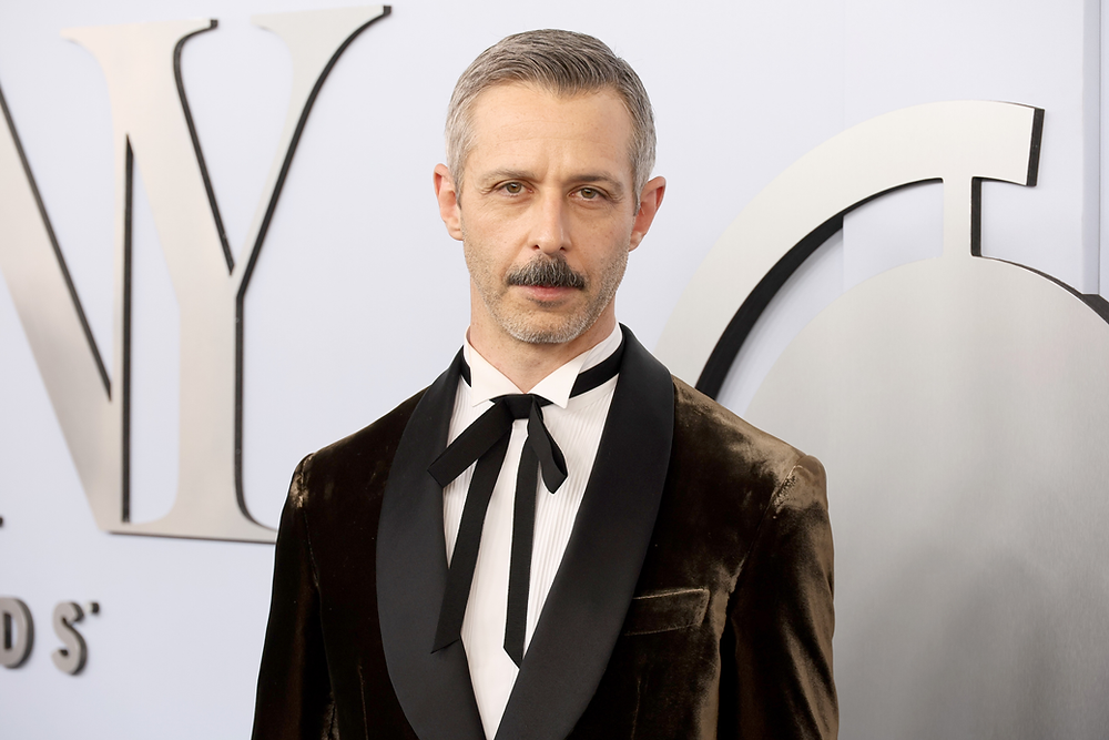 The Apprentice Star Jeremy Strong Says Criticism of Straight Actors ...