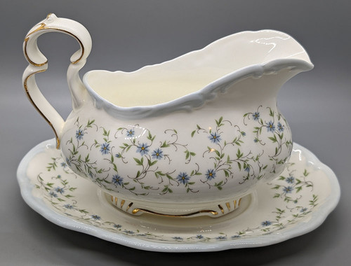 ROYAL ALBERT - Bone China Gravy Boat & Underplate - Caroline Pattern ...