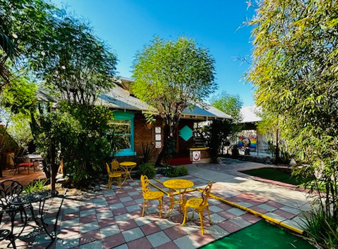 HOME | Phoenix Hostel
