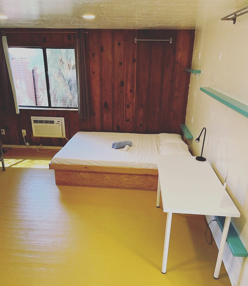 Rooms & Rates | Phoenix Hostel