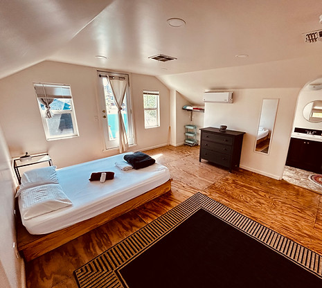 HOME | Phoenix Hostel