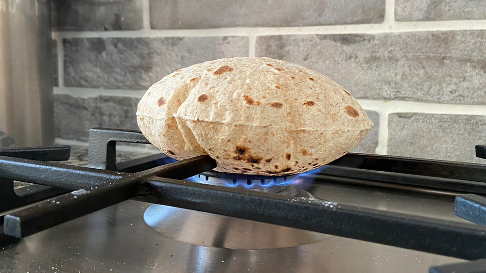 How to Make Roti | Phulka Roti Recipe | Detailed Roti Recipe | Chapatti ...