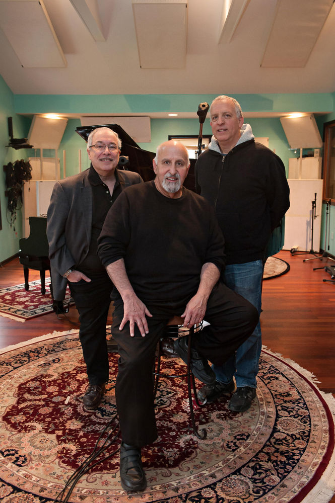 Feature Interview May/June...Frank Caruso