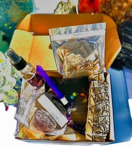 Chakra Box Subscription | ener-mehealing.com