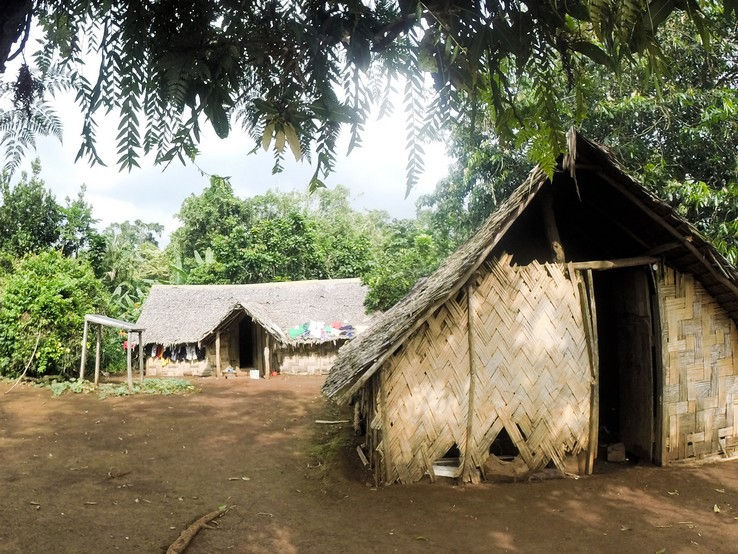 VANUATU, THE LAND OF COMPLEXITY IN SIMPLICITY/1: SANTO