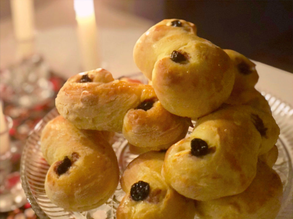 Santa Lucia Buns