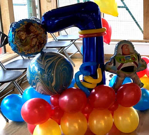 Cartoon Themed Sculpture | Balloons Around Scot