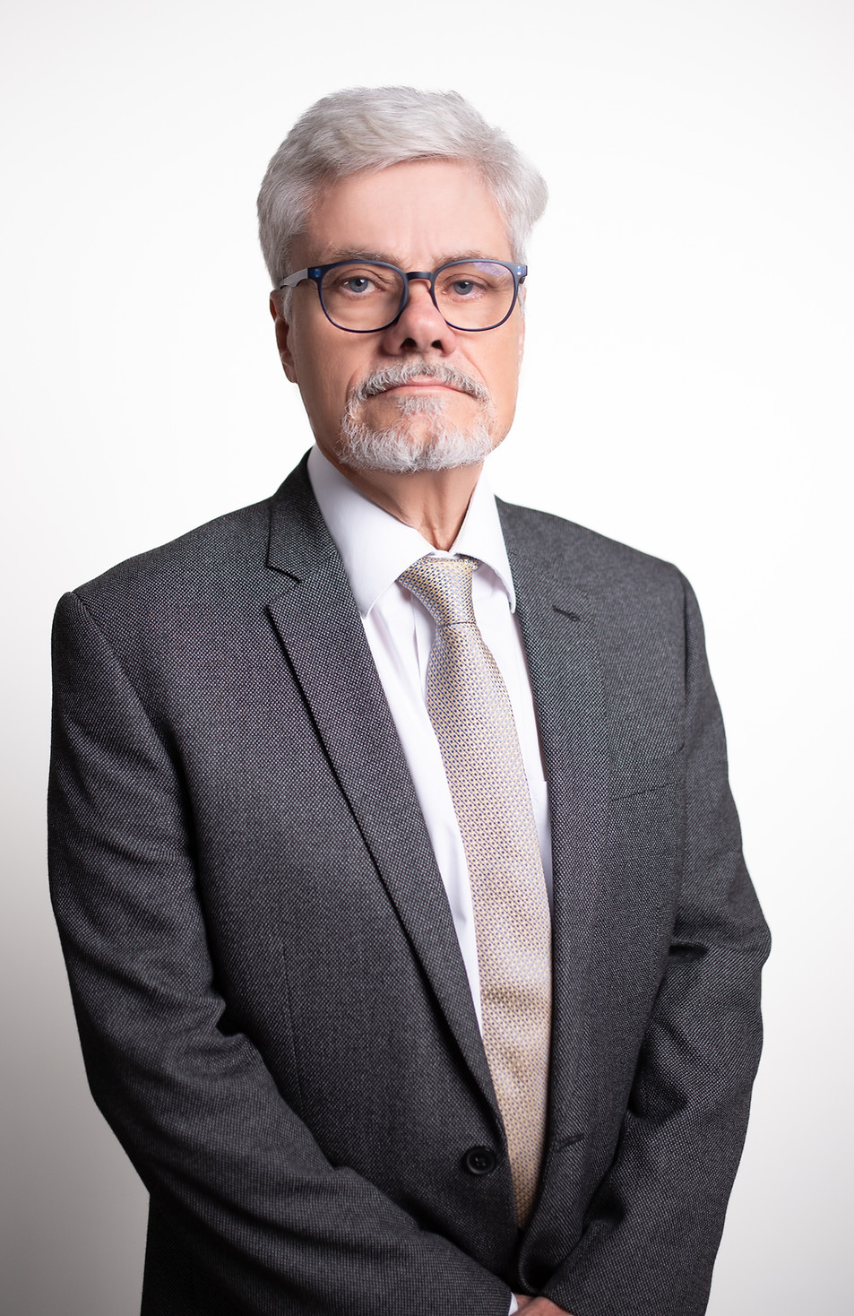 Sterloff & Jurado Consultores Juridicos | CONSULTORES JURÍDICOS