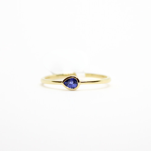 PEAR SAPPHIRE BEZEL STACKABLE RING | Silveri Jewellers