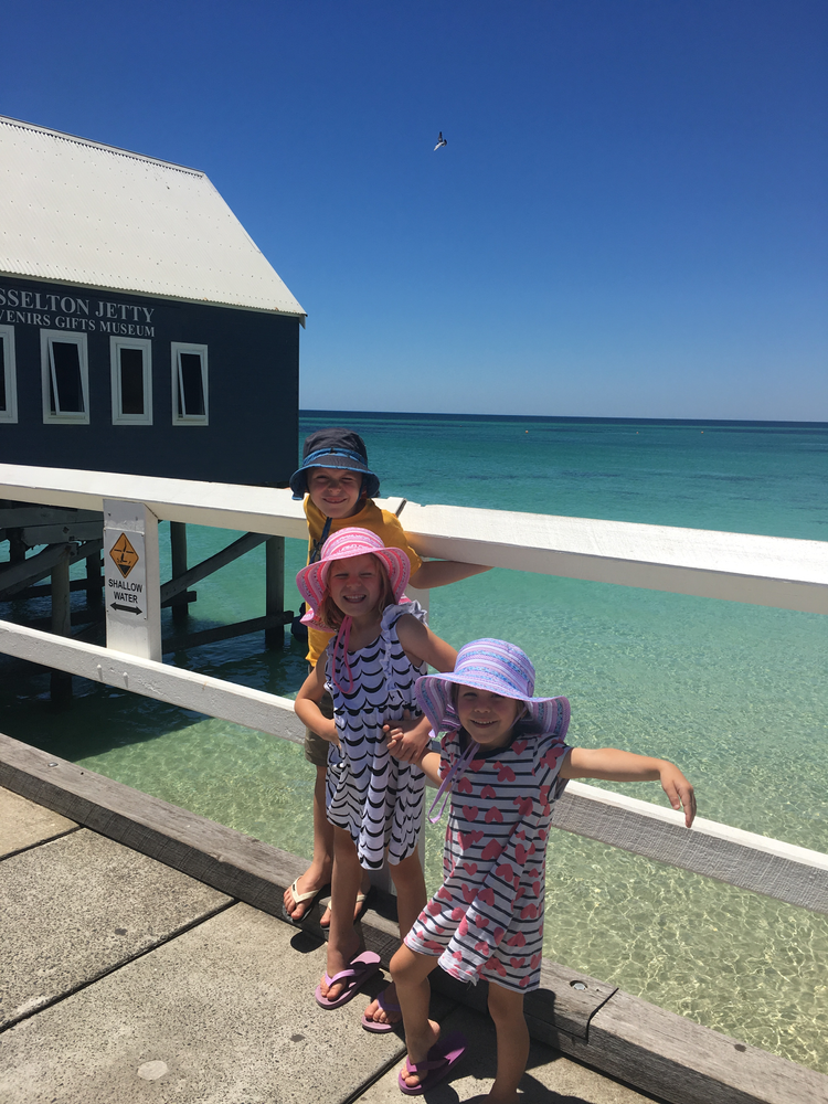 UNDERWATER OBSERVATORY - BUSSELTON