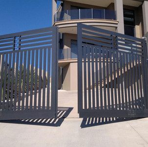 Home | Star Steel | Automatic Gates and Garage Door