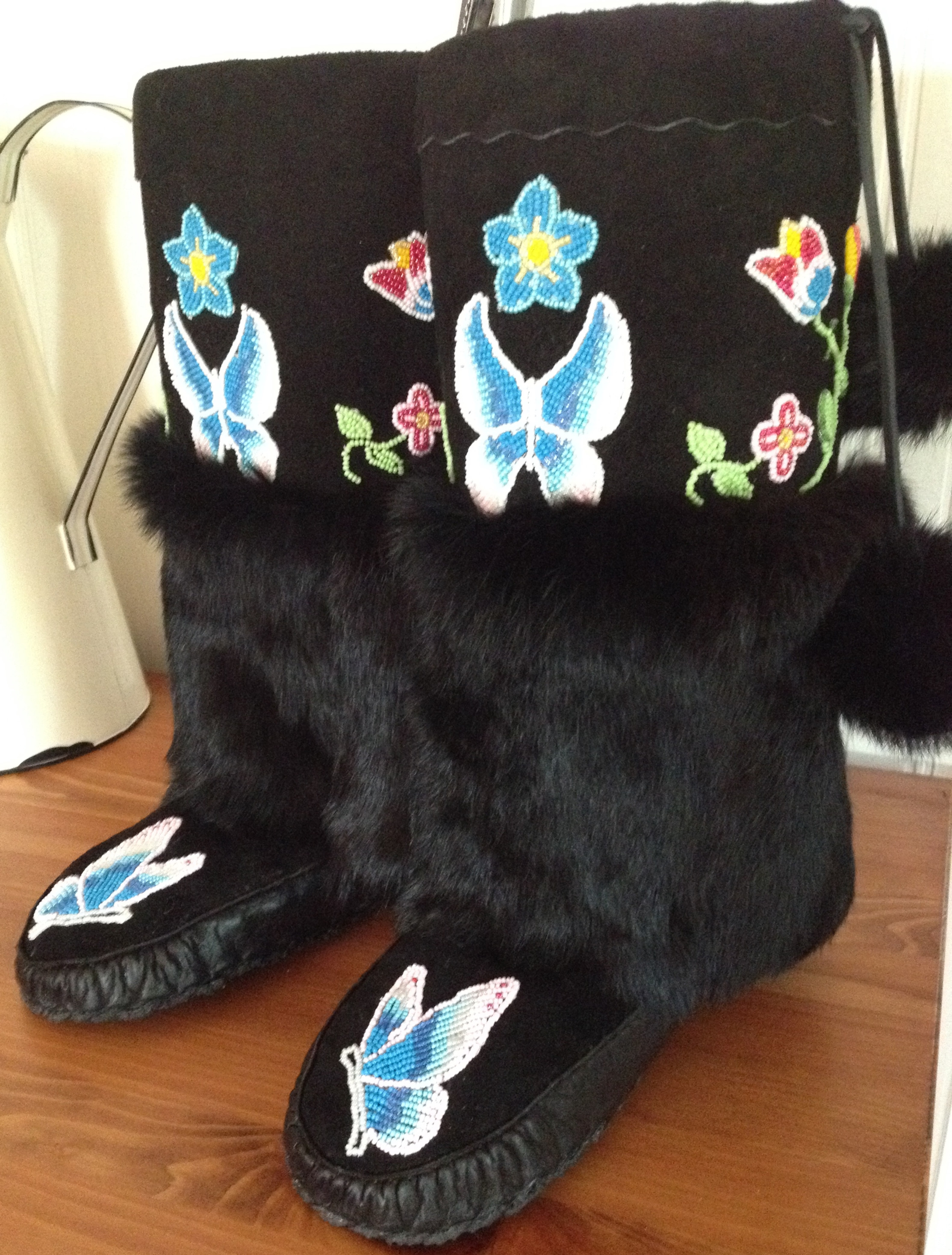 Make Your Own Mukluk Class | AMBERS LEATHER CREATIONS