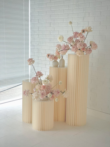 Foldable Paper Pillar (set of 4) | Sie Collection