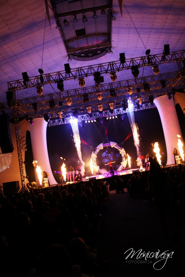 Katra Solopuro singer