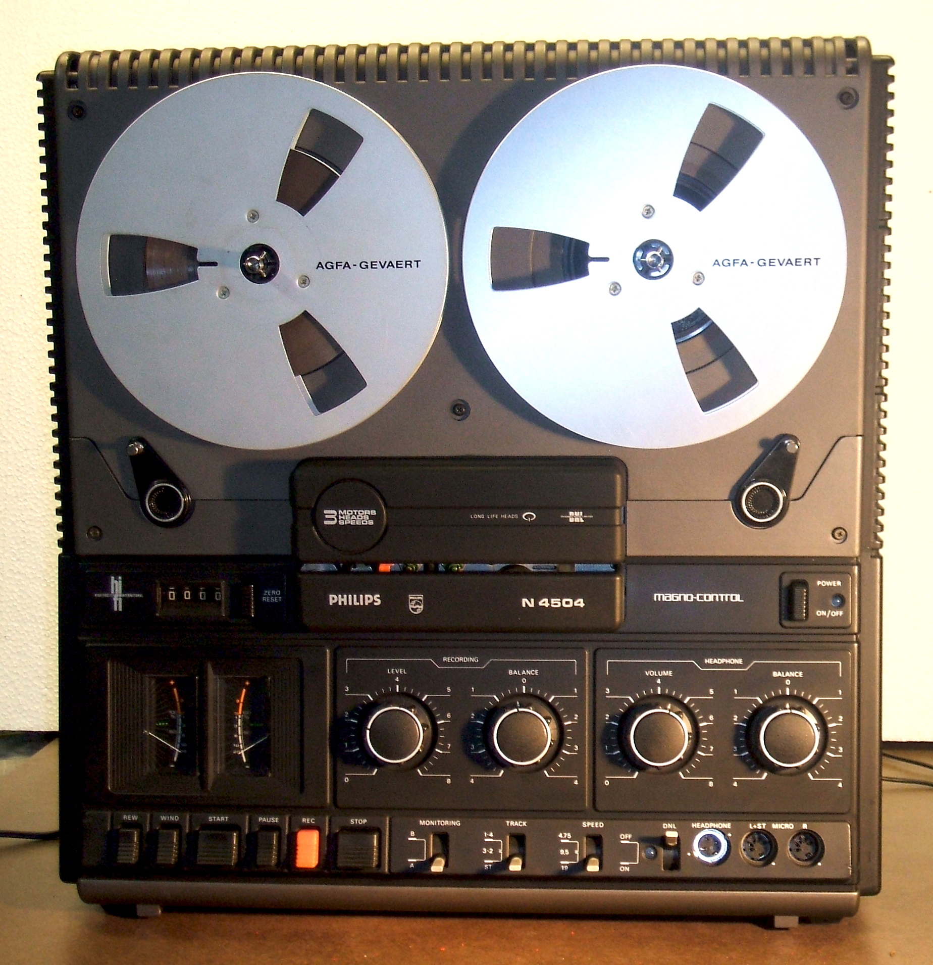 Magnétophones à bandes magnétiques