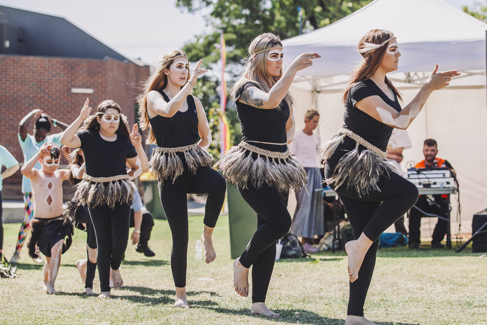 L2R Dance | Instafeed