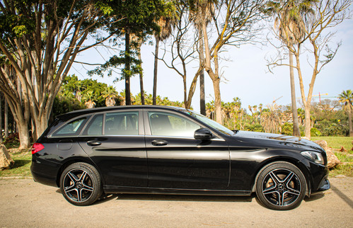 Mercedes C180 Estate | Bvrs Luxurycars
