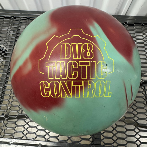 15LB DV8 Tactic Control | UsedBowlingBalls.com
