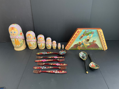 Lot 27 - Russian Zither/Matryoshka Dolls/Utensils | Castle Content Sales