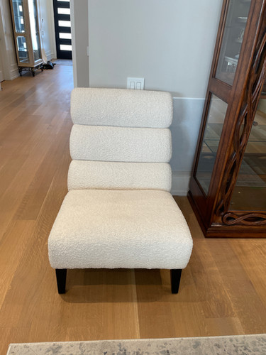 Lot 26 - Fuzzy Off-White Chair (Retail $700) | Castle Content Sales
