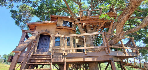 Hobbit Treehouse