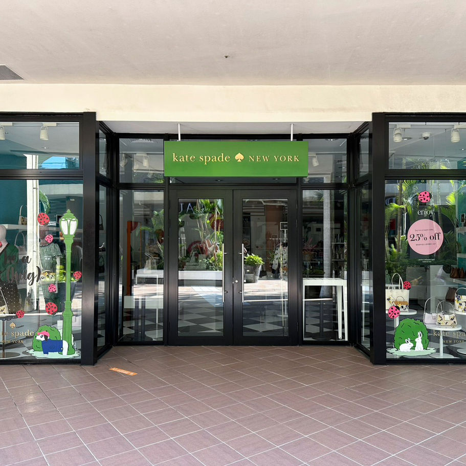 KATE SPADE 2023 2 WINDOW DISPLAY | epochwave