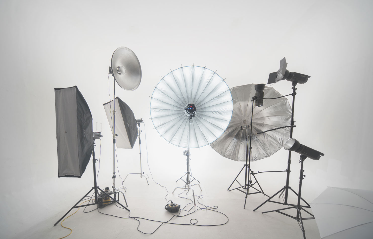 Backlight Studio Kelapa Dua