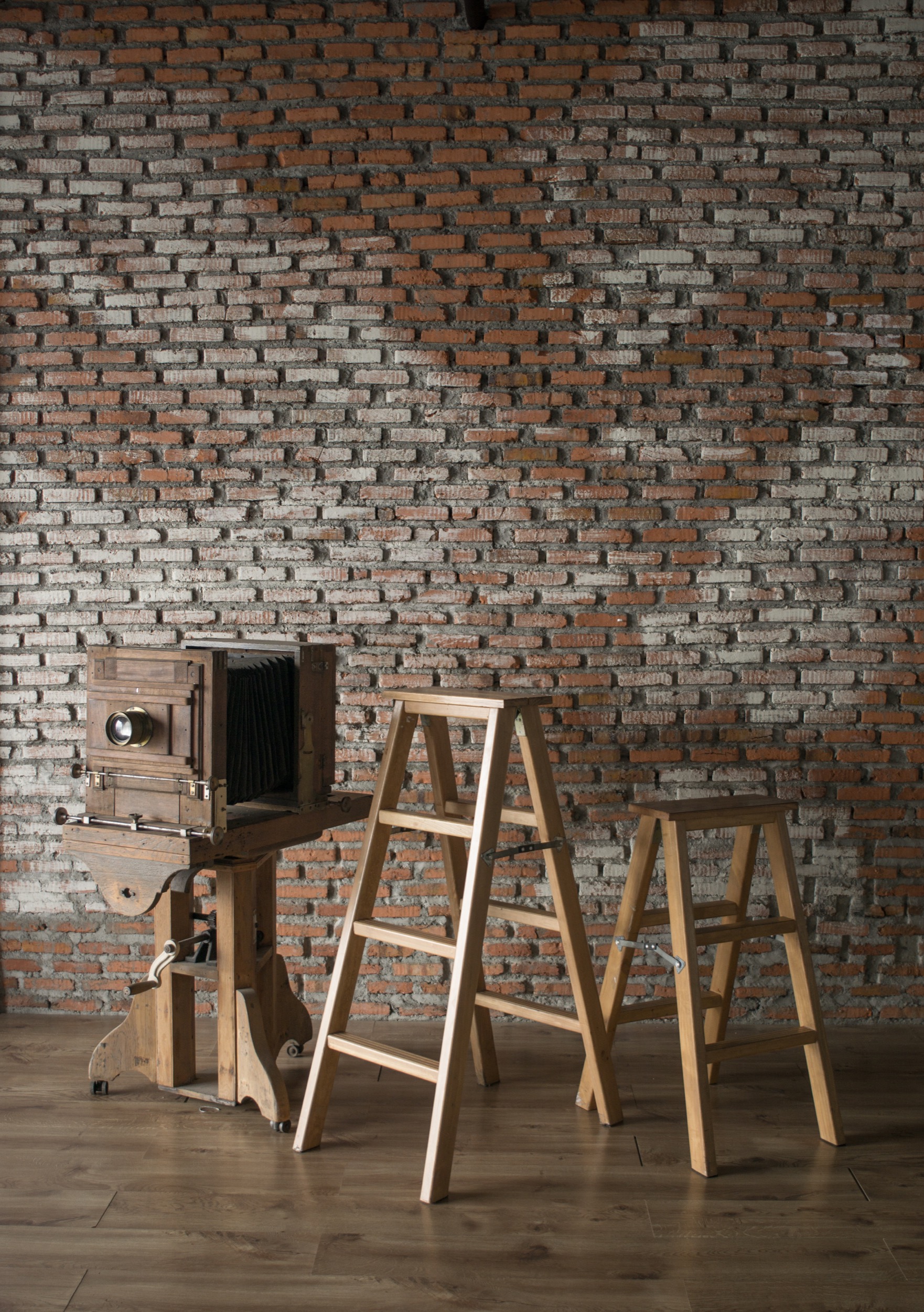 Backlight Studio Kelapa Dua