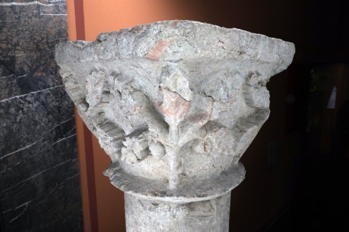 3D scanning of medieval columns for digital museum collection