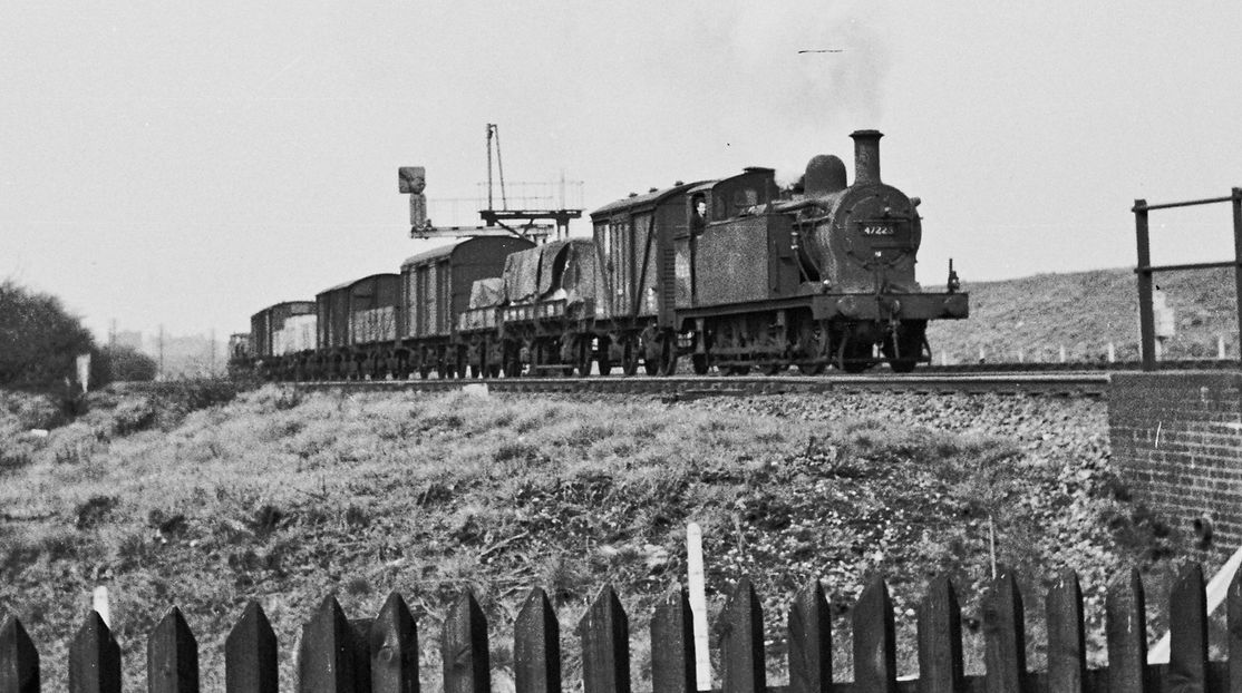 Lineside - Part Fifteen | My Life In Trains