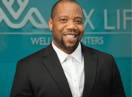 STAFF | Maxx Life Health Car