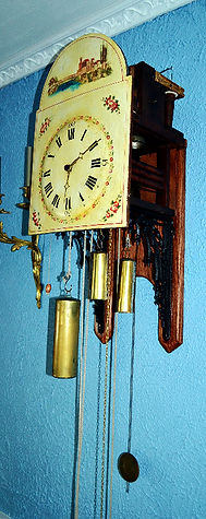 Gary's Antique Black Forest Clock Collectors Website and Forum