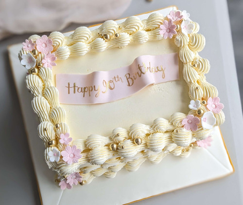 Vintage Sheet Cake | Traditional Celebration Cake | threelittlebirds