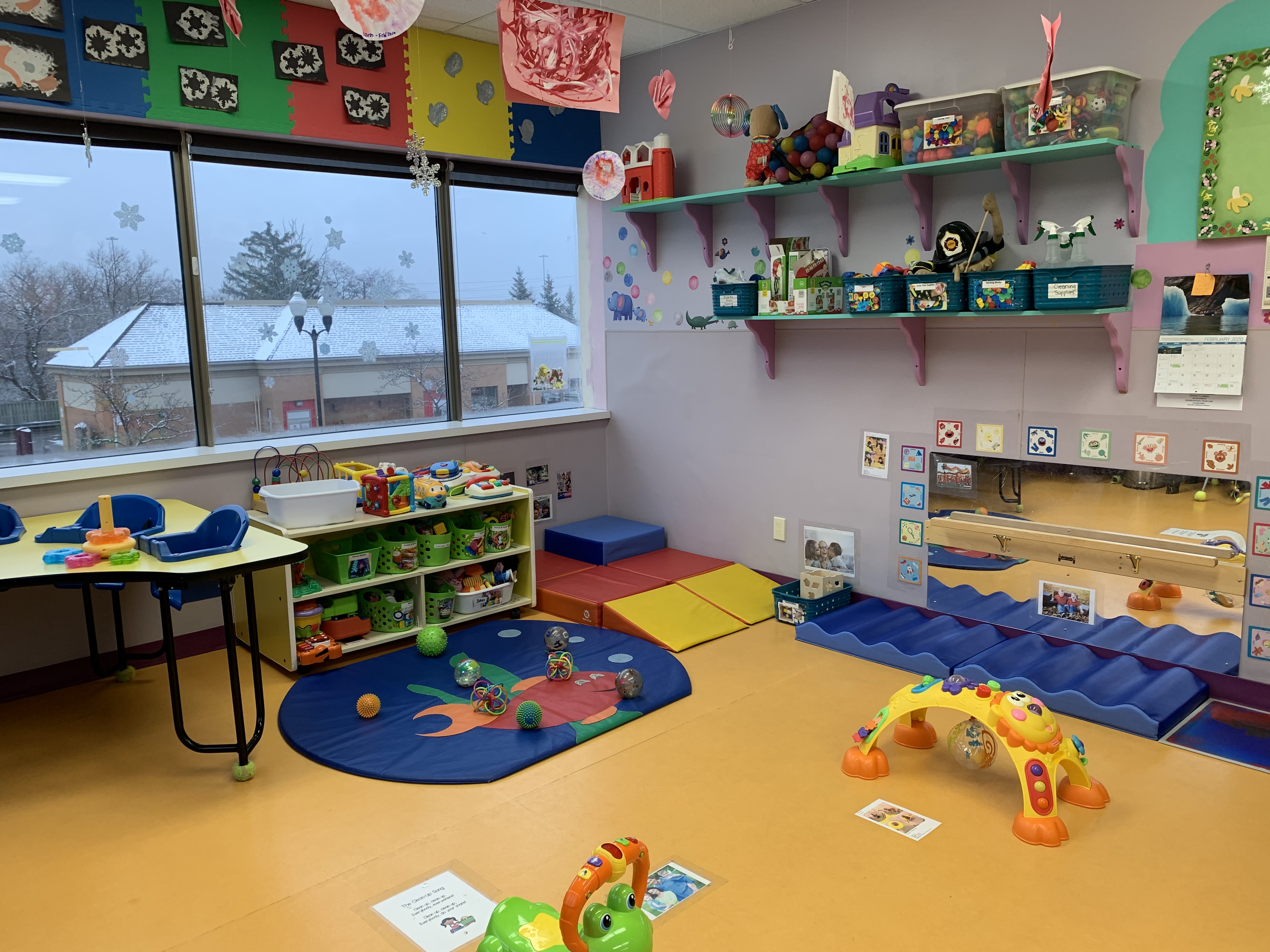 Our Classrooms | Helping Hands Daycare | Child Care