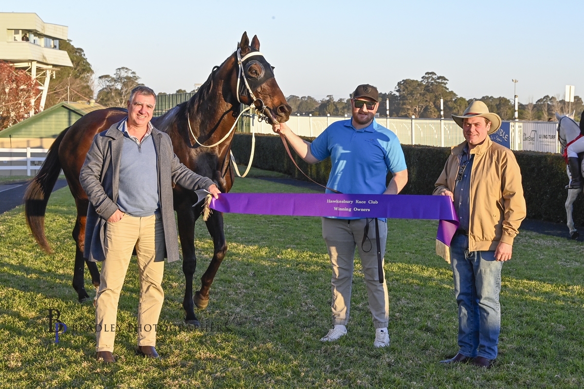 RYAN BOUND FOR A “THROW AT THE STUMPS”