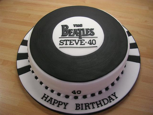 Vinyl Cake | Bailey's The Bakers