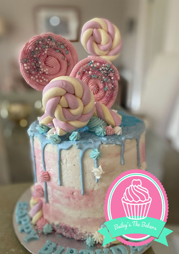 Flump Buttercream Cake | Bailey's The Bakers