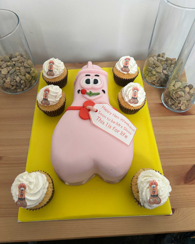 Hen Party Cake | Bailey's The Bakers
