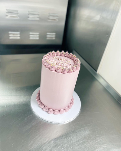 Personalised Message Cake With Piping | Polly Webb Cakes