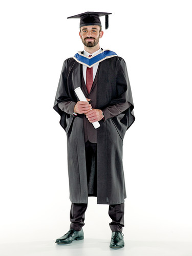 DBS - Dublin Business School - B.A - Honours Business 2022 | graduation ...