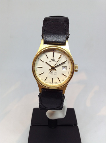 Velona automatic horloge | The Hands of Time