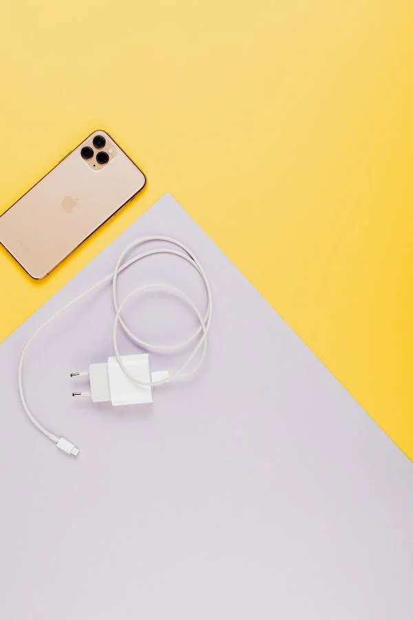Why My Iphone Is Not Charging Hear s 10 Ways To Fix It why-my-iphone-is-not-charging-hear-s-10-ways-to-fix-it