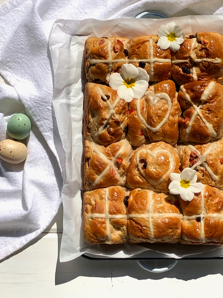 Hot Cross Buns Even The Easter Bunny Can't Resist