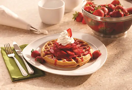 Strawberry Waffle | Big Boy Restaurants