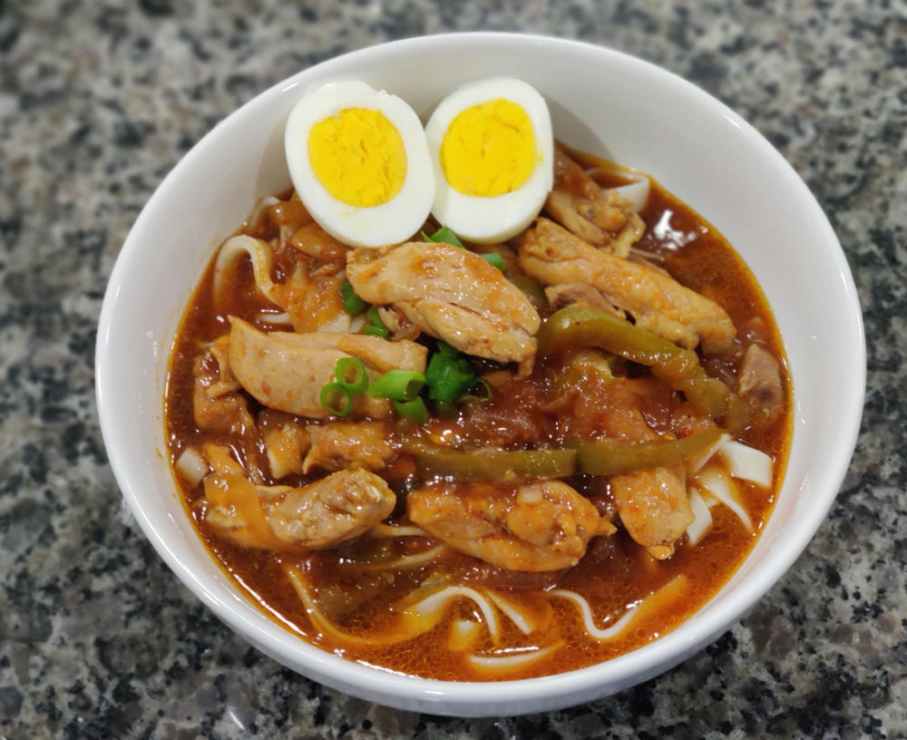 How to Make Virginias Famous Yok Noodles