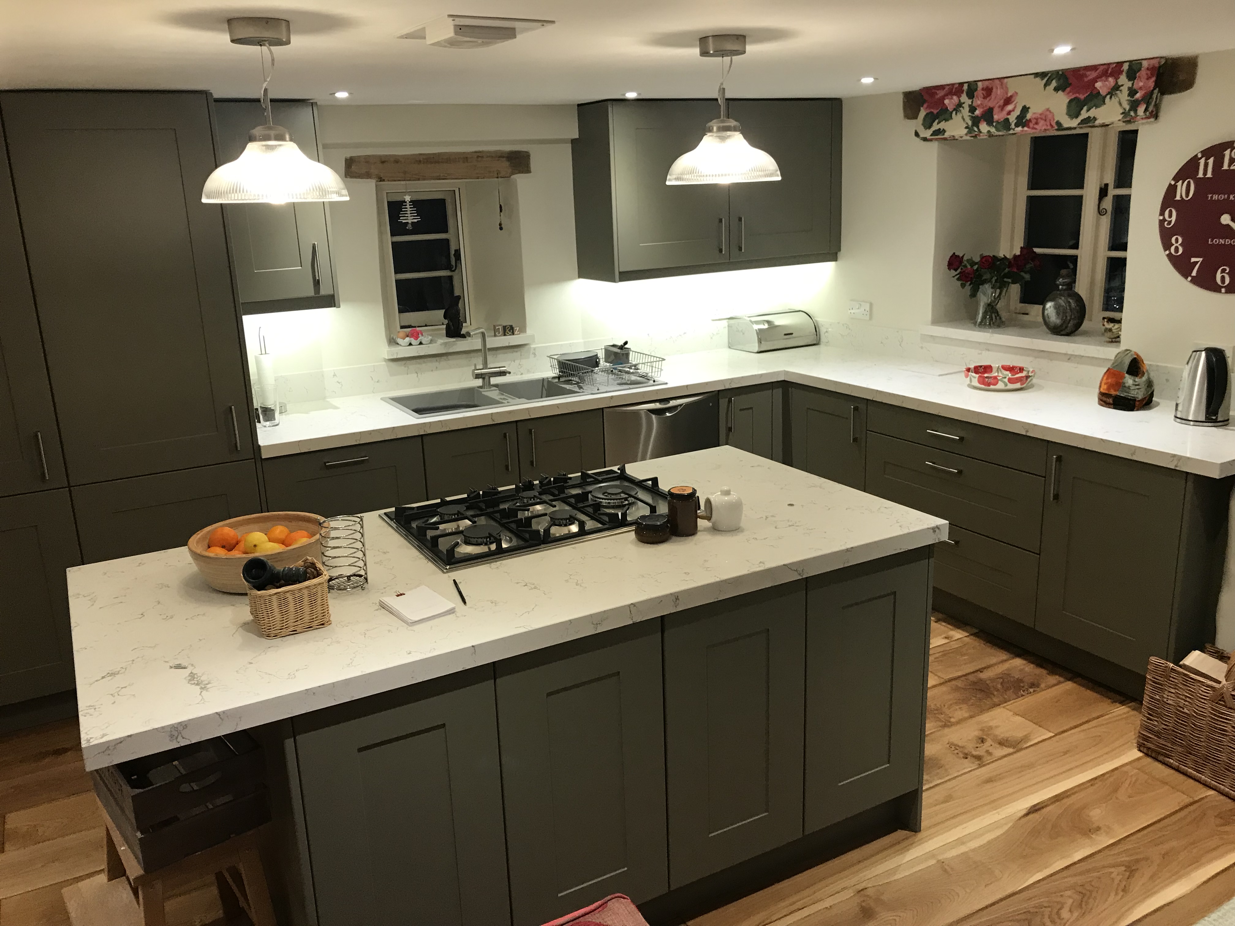 Sherwood Kitchens | Fitted Kitchens | Granite | Kitchen Doors