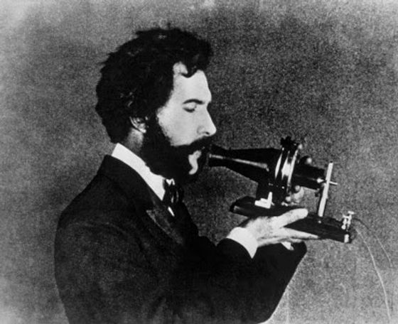 sabias que El teléfono en realidad lo inventó el italiano Antonio Meucci