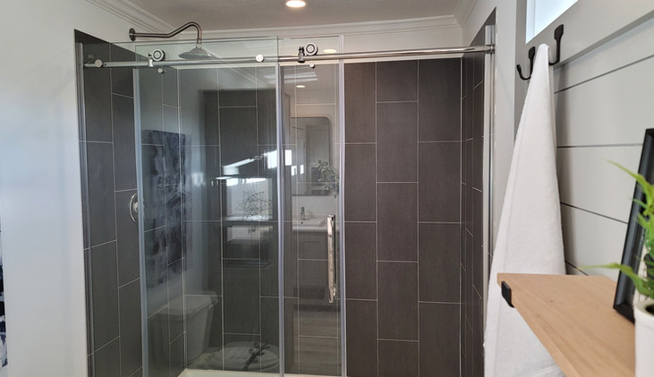 Ironclad 16x76 | Modern Housing