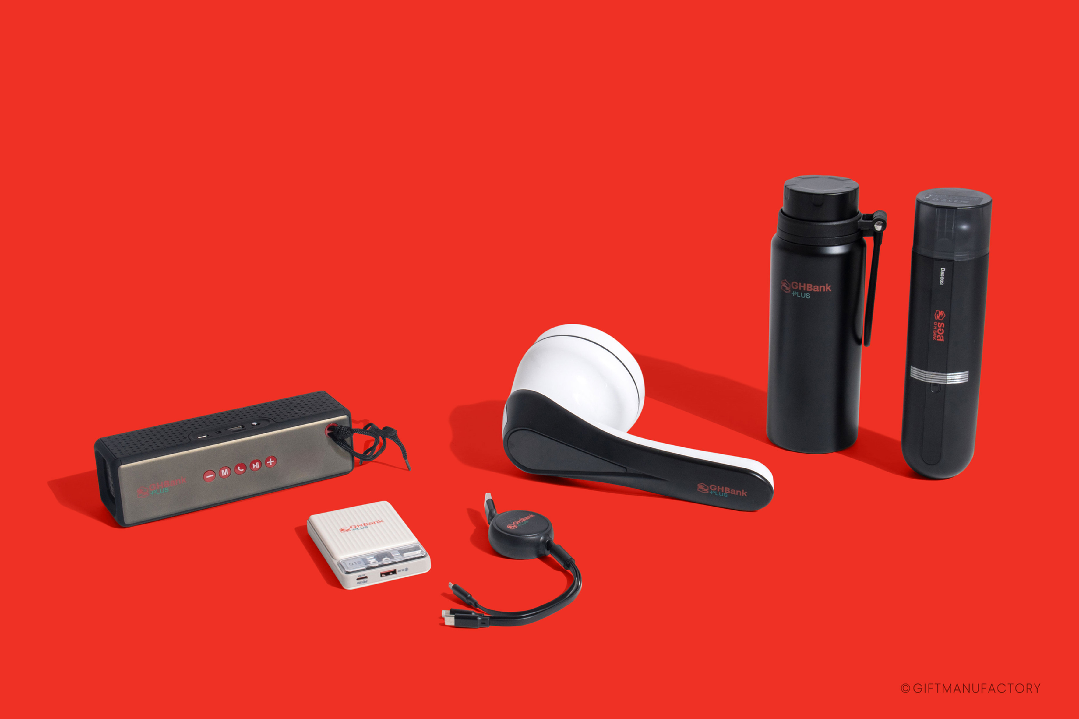 Giftmanufactory | Branded tech swag items